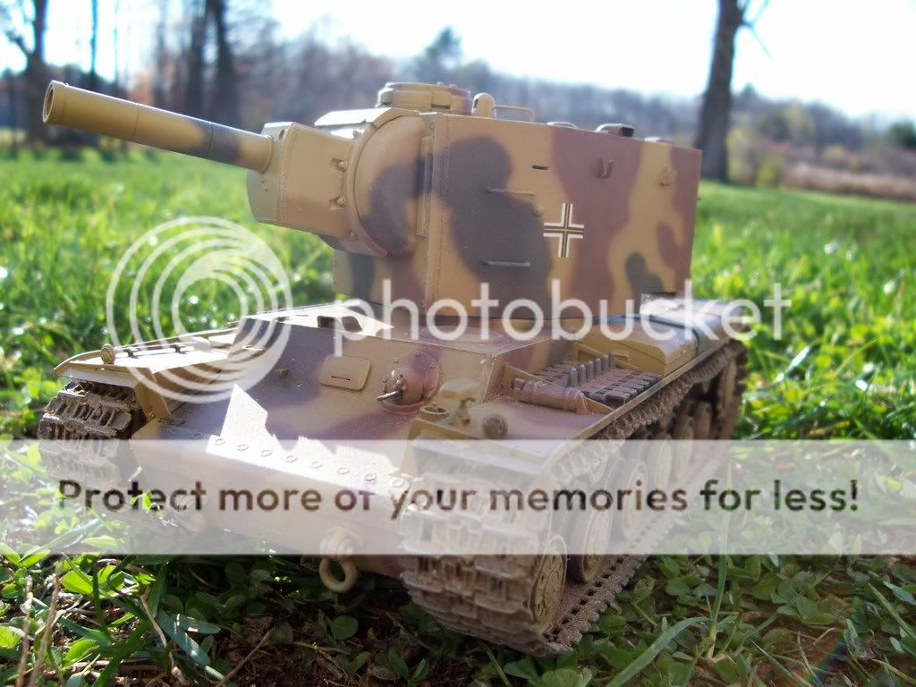 Captured KV II in German service - Armor - Finescale Modeler Forum