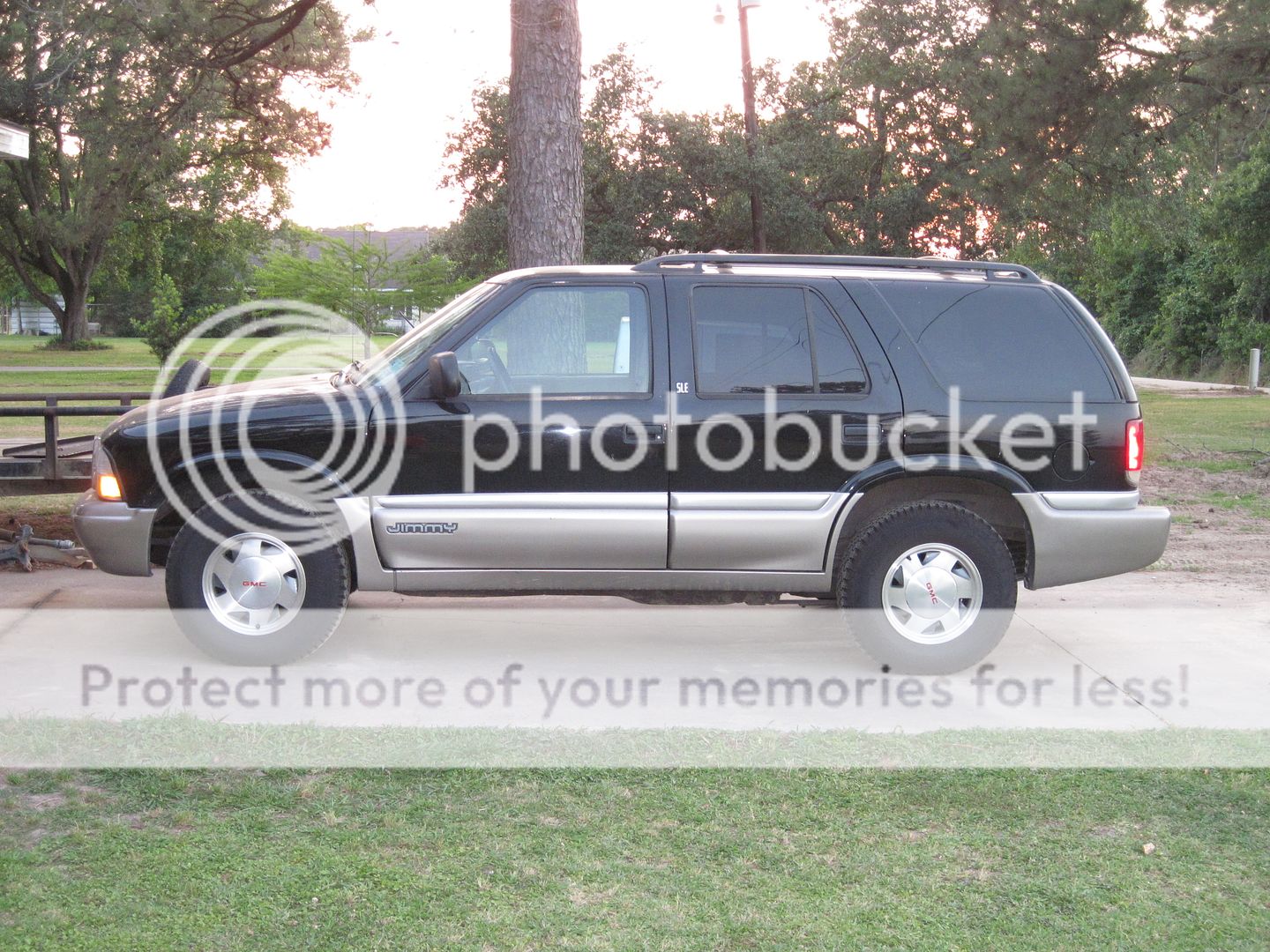 Lowered the wife's Jimmy this weekend. | S-10 Forum