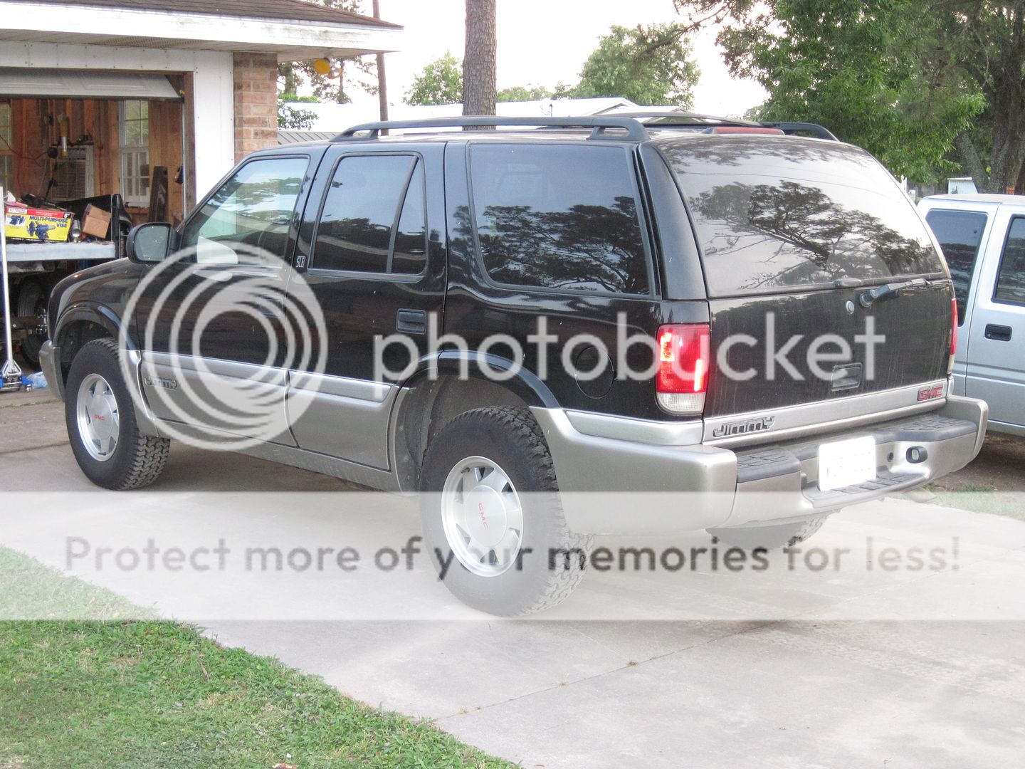 Lowered the wife's Jimmy this weekend. | S-10 Forum